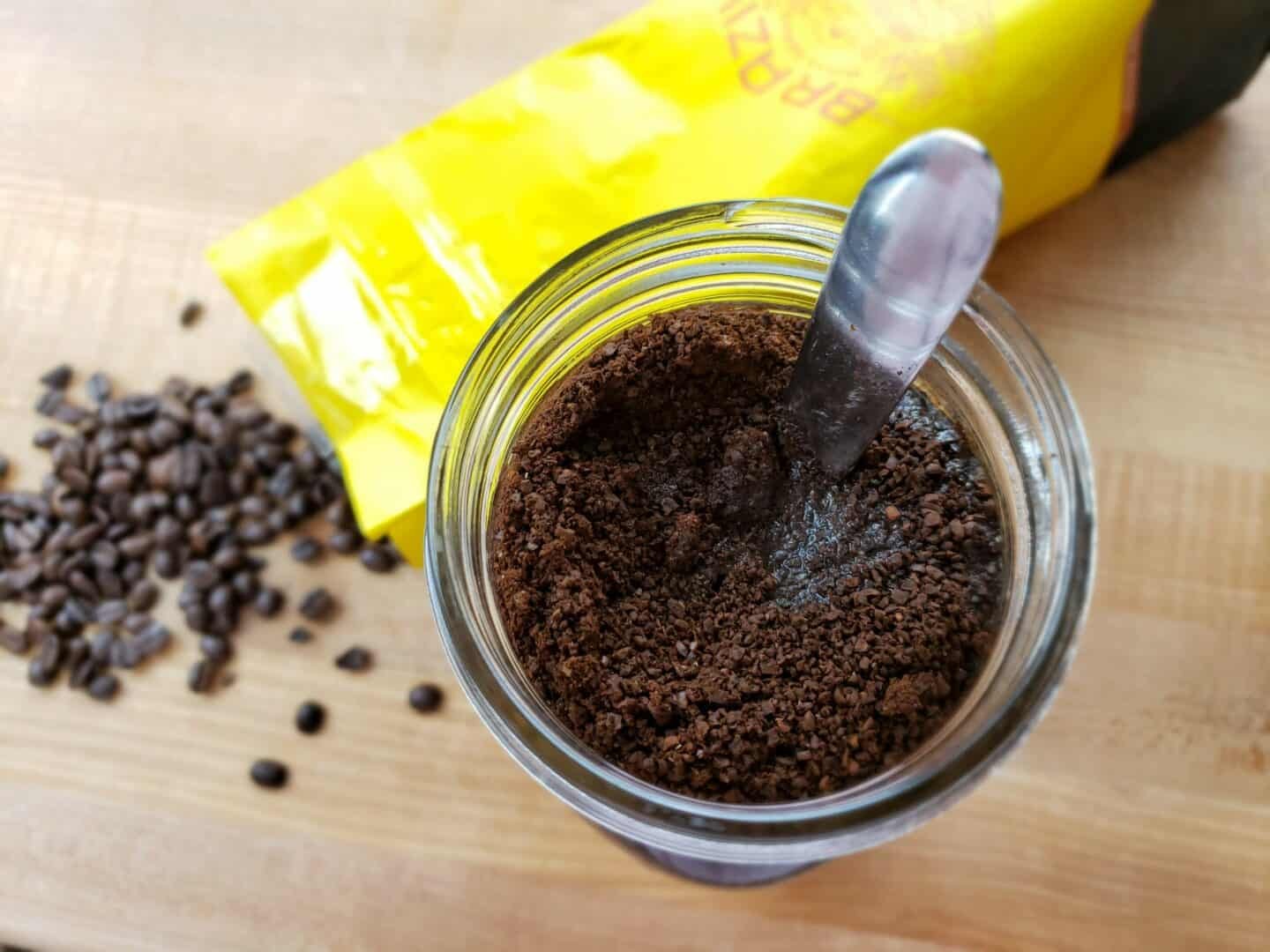 dulce de leche cOld brew iced cOffee - Sugar Booger Sweets