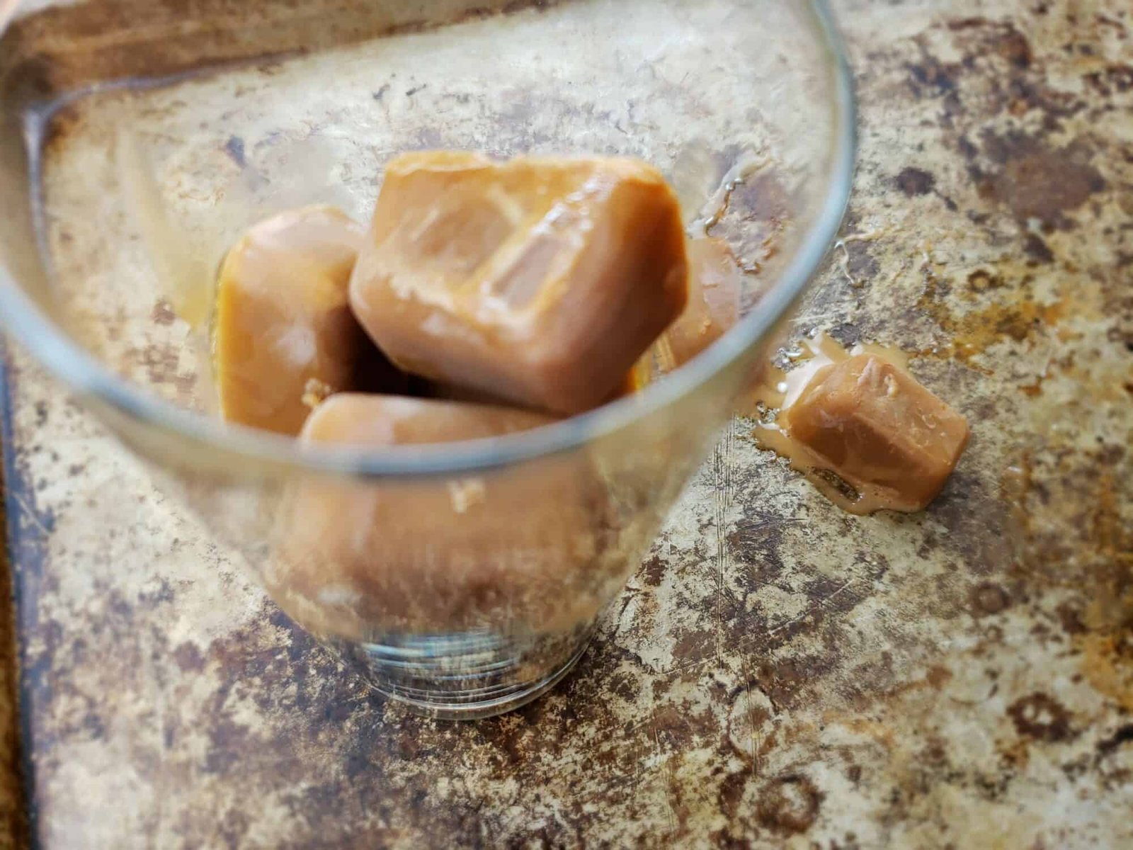 dulce de leche cOld brew iced cOffee - Sugar Booger Sweets