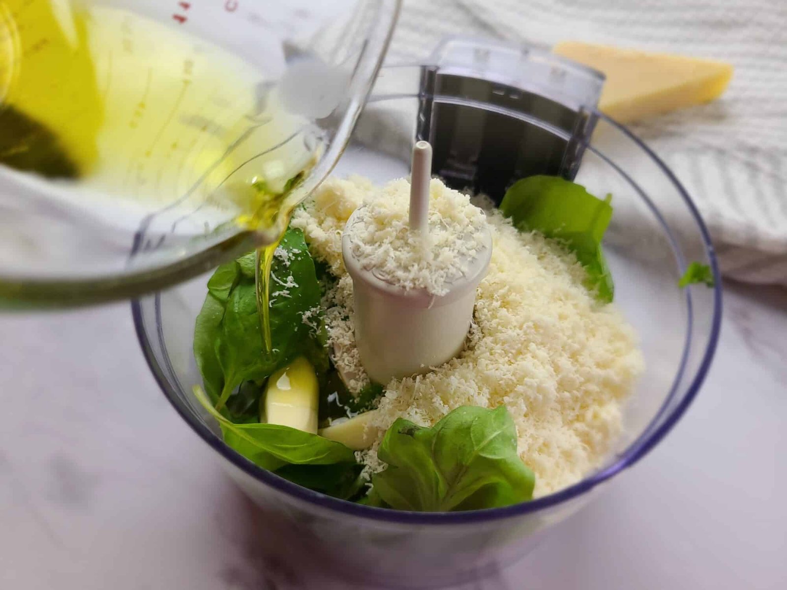 pistOu perlini pasta with chicken sausage - Sugar Booger Sweets